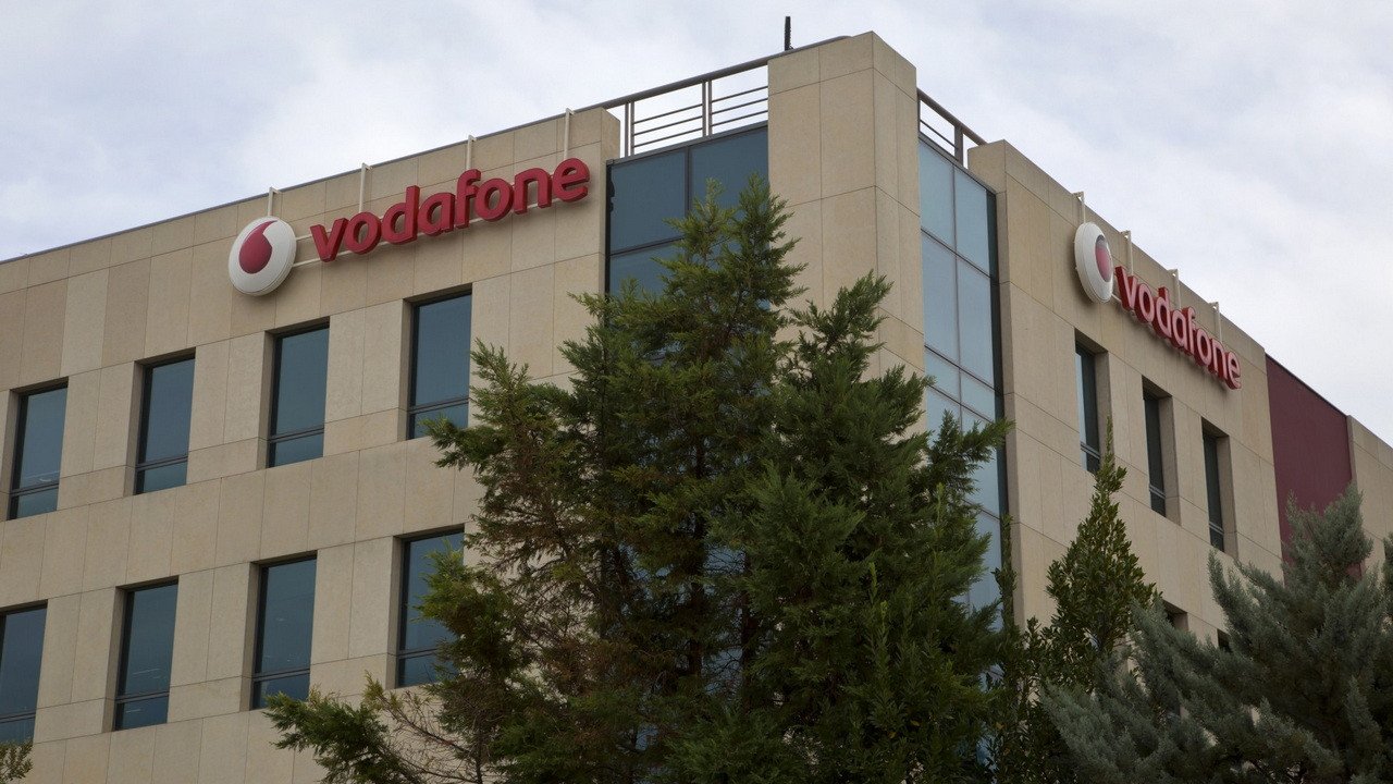 Η Vodafone ανακοίνωσε αυξήσεις για νέους και υφιστάμενους συνδρομητές ...